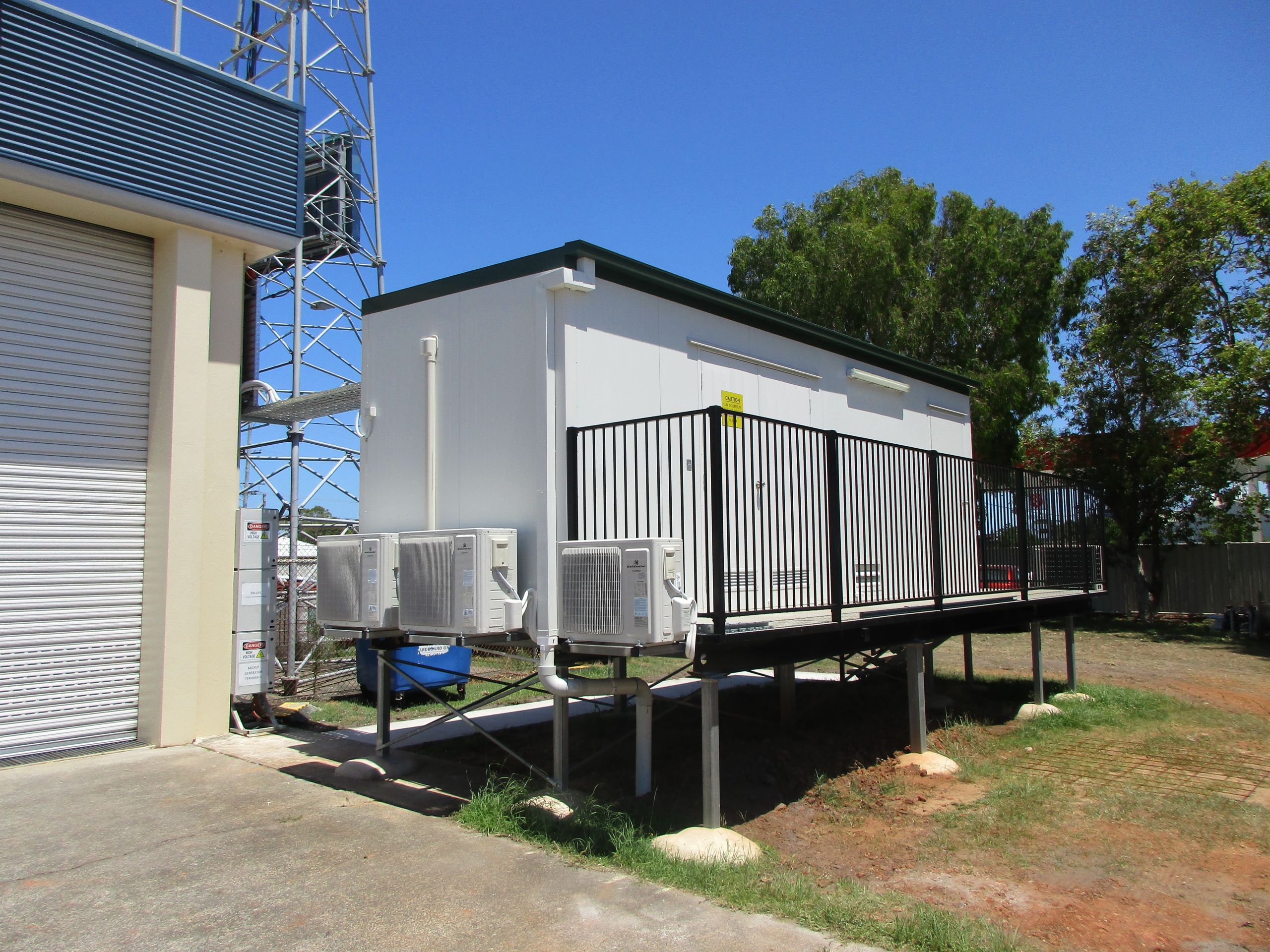 Dual Back-up Battery System and UPS | Intelepower